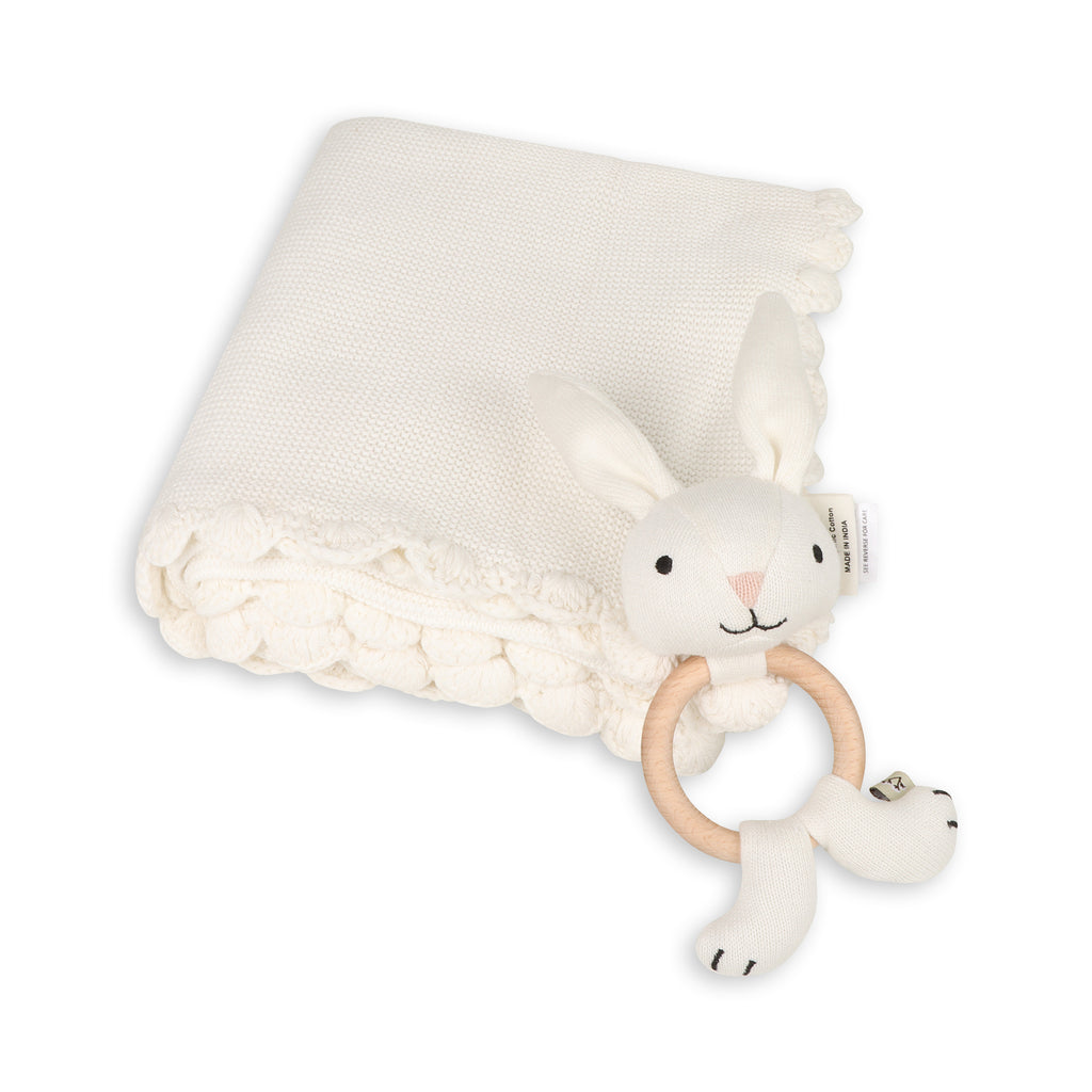 Scallop Edge Classic Knit Baby Blanket + Bunny Rattle Gift Set (Organi