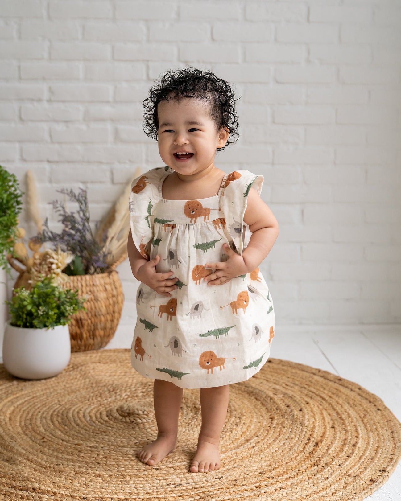 Savannah Flutter Sleeve & Smocked Baby Dress+Bloomer Set (Organic Musl